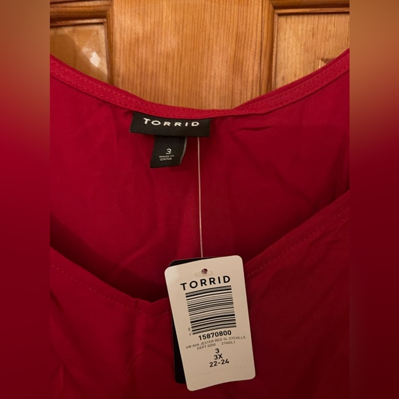 torrid | Tops | Torrid Red Tank Size 3 | Poshmark
